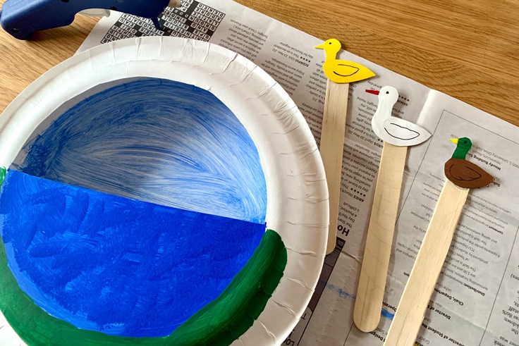 Paper Plate Duck Craft Puppet Show - Messy Momma Crafts